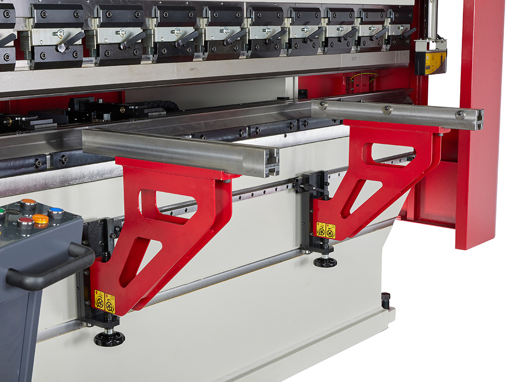 Morgan Rushworth PBXS CNC 2600.90 CNC Hydraulic Press brake